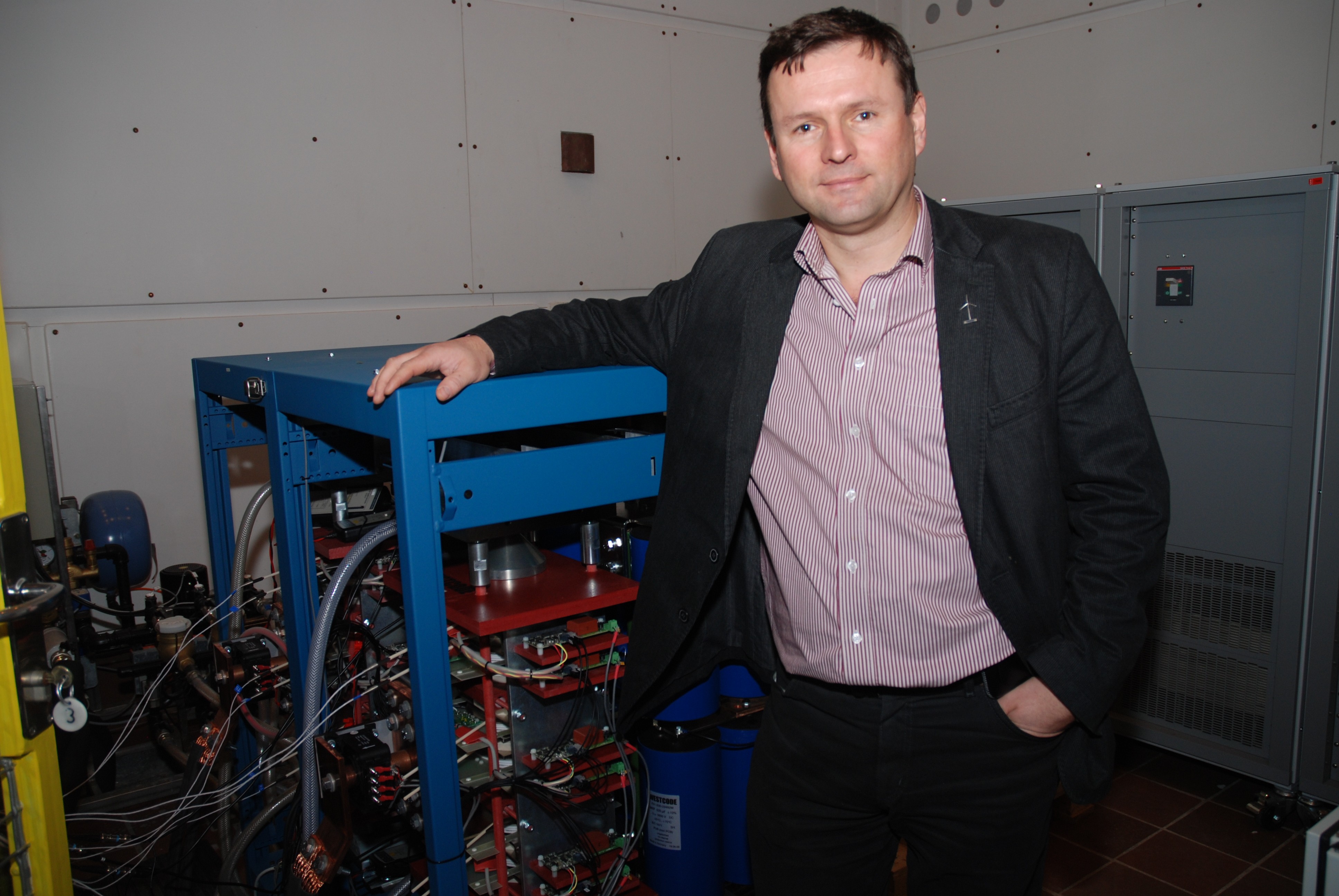 Ekspert-ros af indsats for vedvarende energi - ElektronikFOKUS