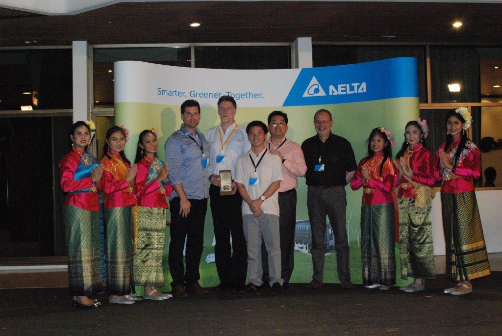 ”Top EMEA Salgspartner 2014” for salg af industrielle strømforsyninger ...