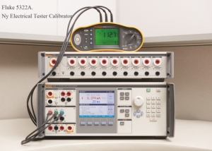 Fluke 5322A Electrical Tester Calibrator - ElektronikFOKUS